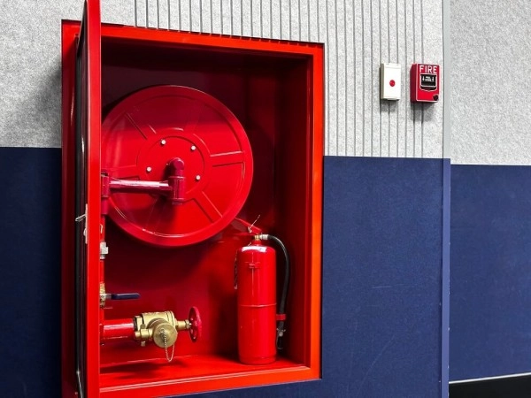 Bocas de Incendio (BIE) en Madrid | Grupo Eurofesa